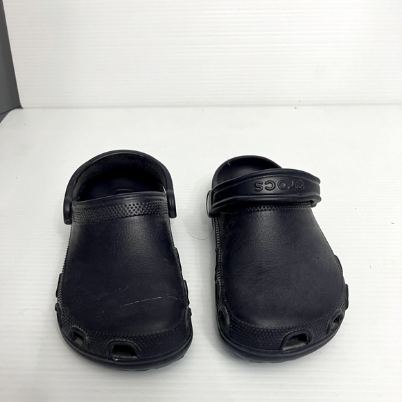CROCS | Shoes | Crocs Navy Blue Classic Clogs Mules Size Men 4 Women 6 ...